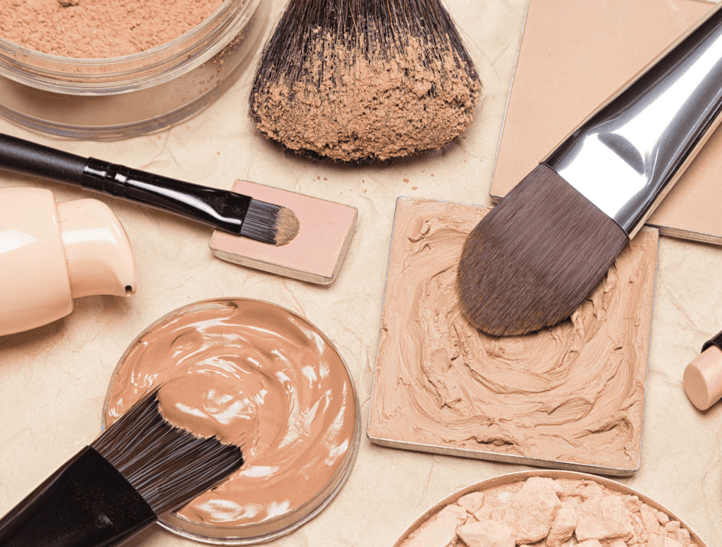 Sponges Vs. Brushes: The Pros and Cons of Each - The Makeup Refinery